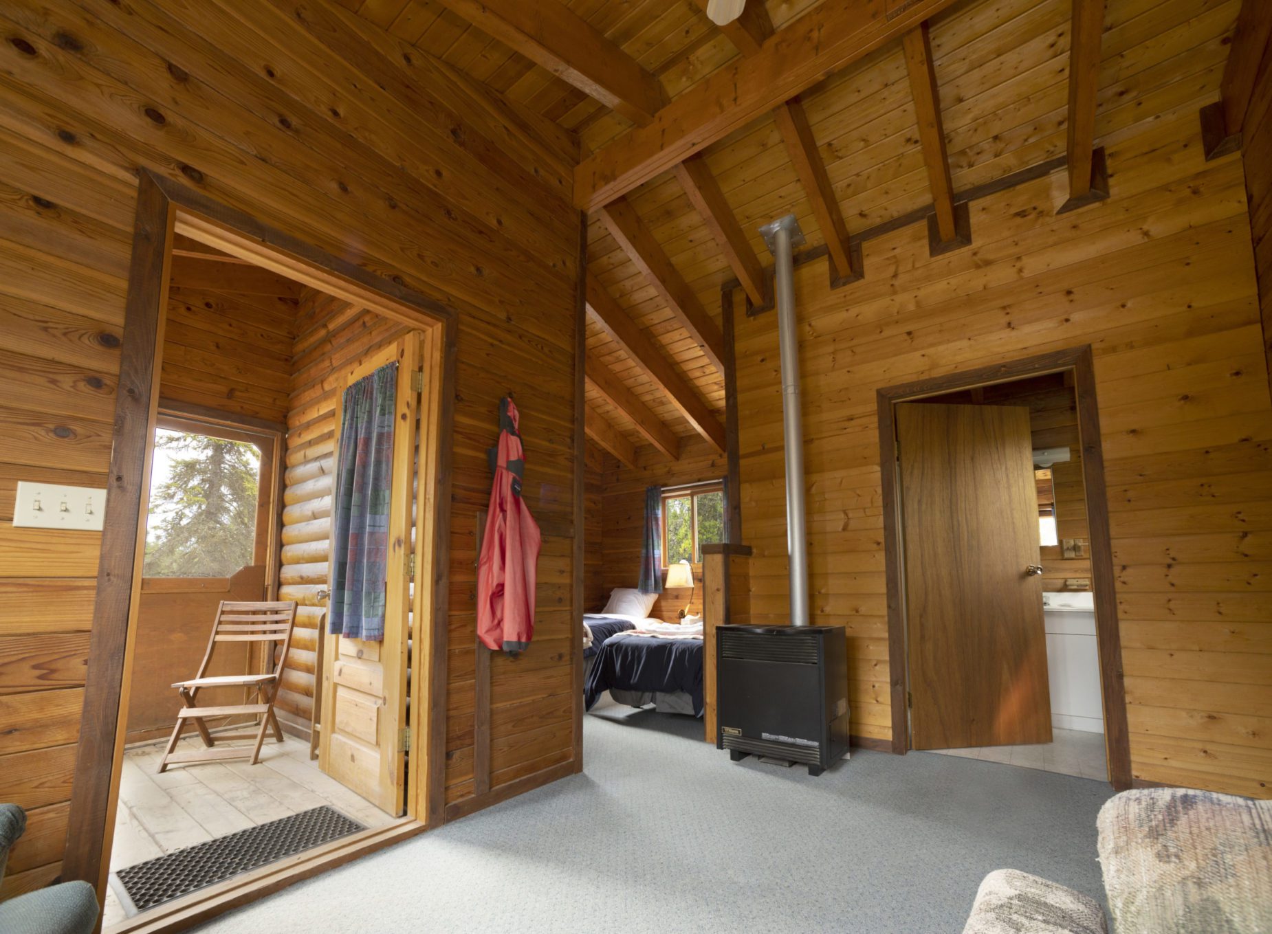 Welcome to the North Seal River Lodge - Gangler's Canada Northern ...